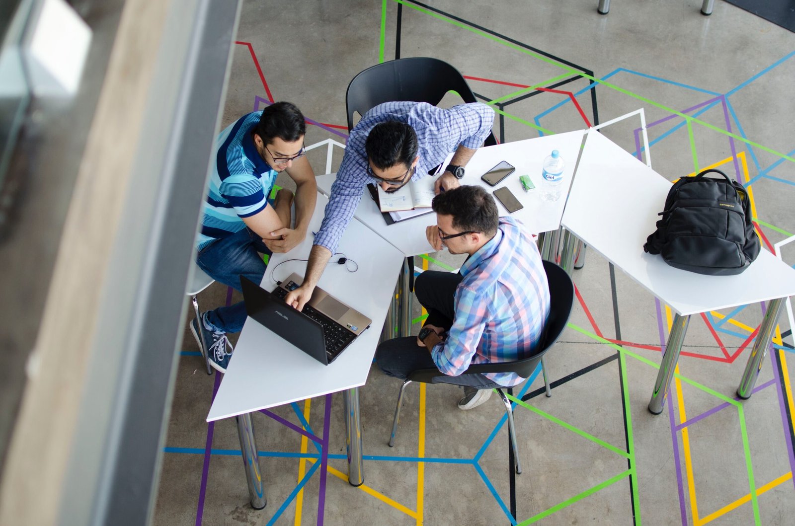 Common Meeting Killers: How to Manage and Minimize Distractions